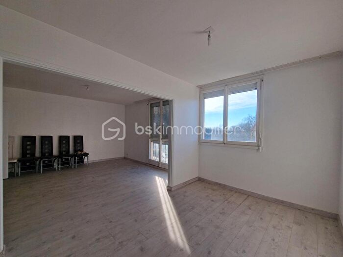 Appartement à vendre - Montargis, Les Closiers - 4 pièces - 3 chambres