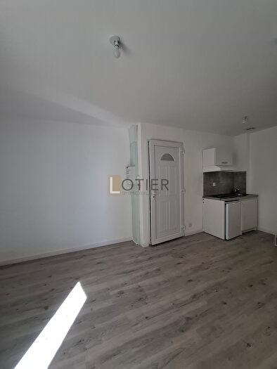 Appartement à louer - Béziers - 2 pièces - 1 chambre
