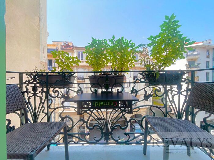 Nice, Saint-Lambert, Bas-Cimiez - Appartement 3 pièces à vendre