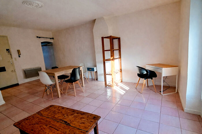 Appartement à vendre - Saint-Rémy-de-Provence - 2 pièces - 1 chambre