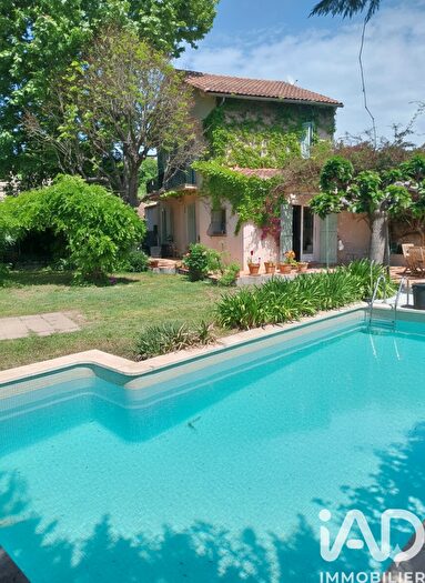 Maison à vendre - Marseille e , La Timone - 5 pièces - 5 chambres