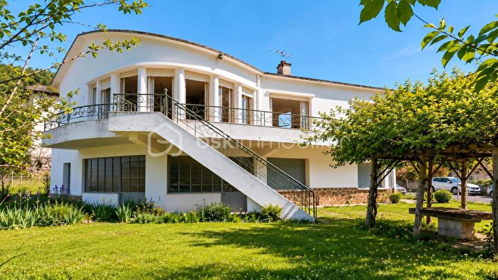Saint-Pons-de-Thomières - Maison 10 pièces à vendre