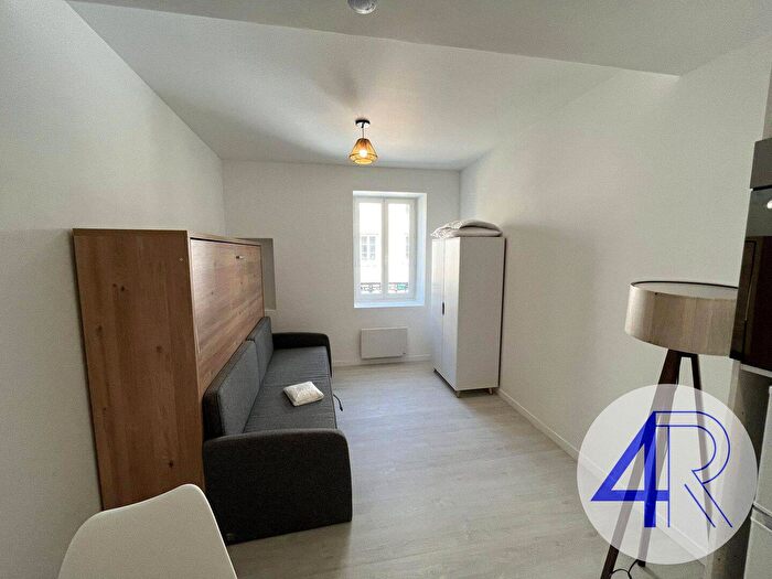 Appartement 1 pièce à Ouest, Belleville-en-Beaujolais, à louer