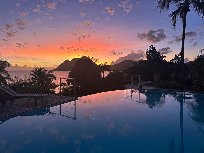 Maison à vendre - Le Diamant - 10 pièces - 5 chambres