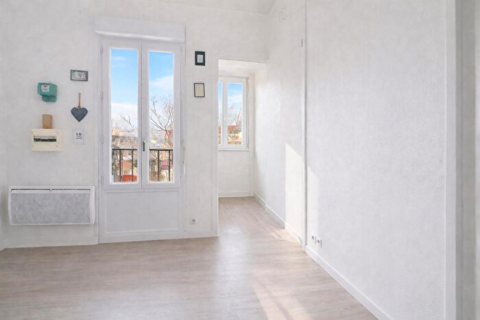 Appartement à vendre - Malakoff, Maison de lEnfant, Guy Moquet - 1 pièce