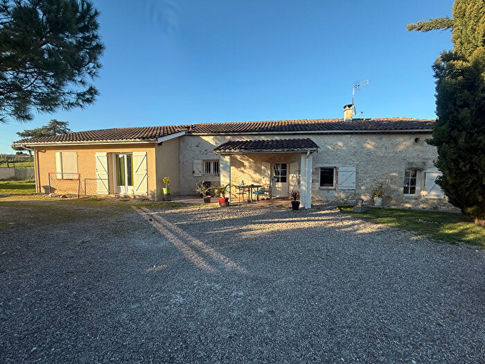 Maison à vendre - La Sauvetat-sur-Lède - 7 pièces - 4 chambres