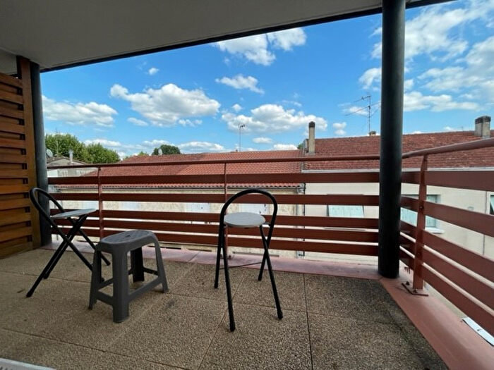 Appartement à vendre - Bergerac, Centre-ville - 2 pièces - 1 chambre