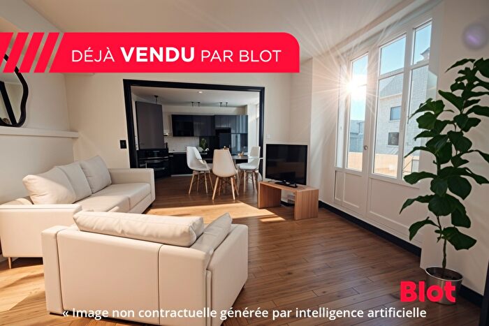 Appartement à vendre - Quartiers Centre, Saint-Hélier, Gare - 4 pièces - 3 chambres