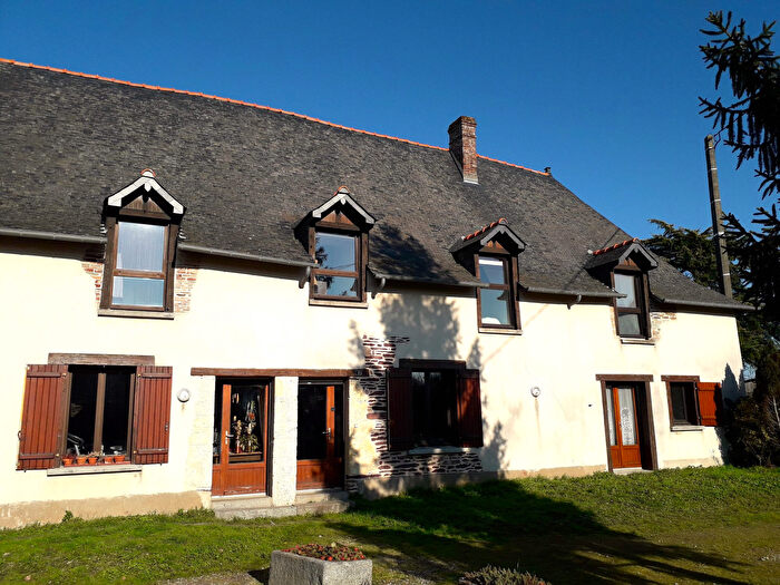 Noyal-Châtillon-sur-Seiche - Maison 6 pièces à vendre