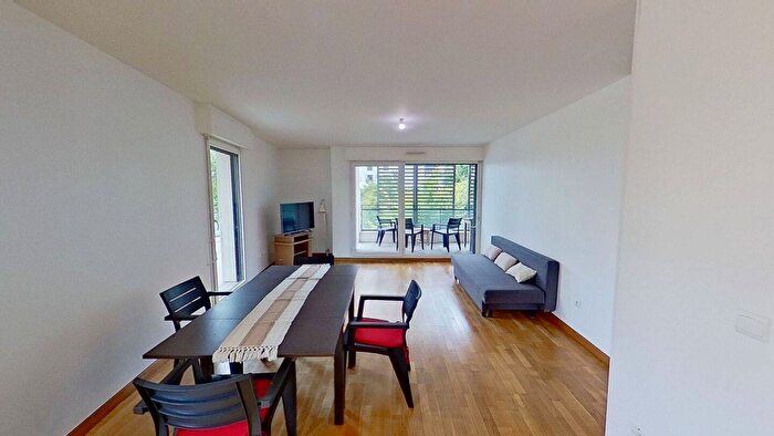 Petit Colombes-Charles de Gaulle - Appartement 4 pièces à louer