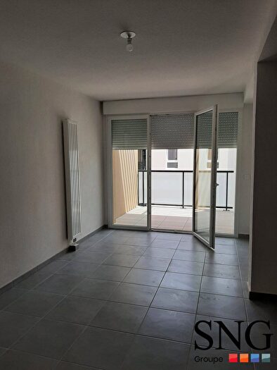 Appartement à louer - Alouette, Nîmes - 3 pièces - 2 chambres