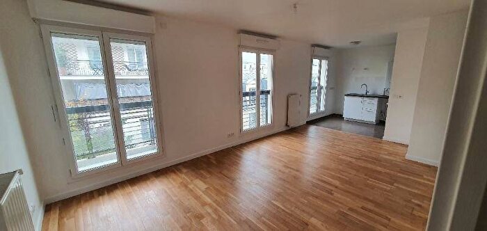 Appartement à louer - Pressensé-Rives de Seine, Puteaux - 3 pièces - 2 chambres