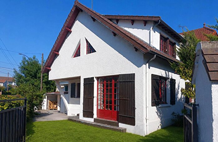 Maison 5 pièces à Neuilly-Plaisance, Eglise, Gare, à vendre