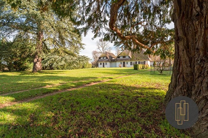 Maison 8 pièces à vendre à Saint-Didier-sur-Chalaronne