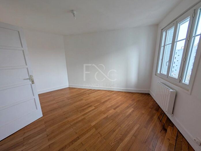 Appartement à louer - Lyon e , Gerland - 2 pièces - 1 chambre