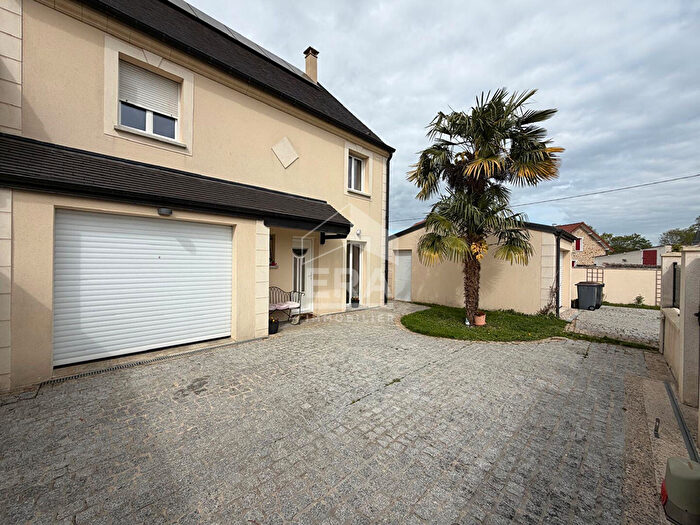 Saint-Fargeau-Ponthierry : Maison 6 pièces à vendre
