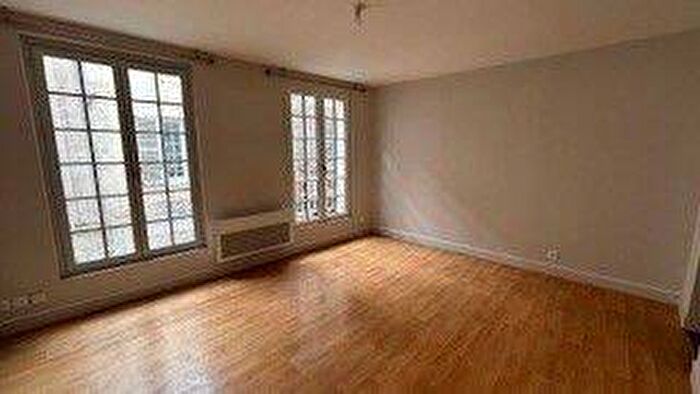 Trois Quartiers-Centre Ville, Poitiers : Appartement 1 pièce à louer