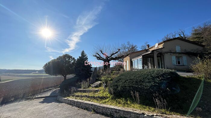 Maison à louer - Vaunaveys-la-Rochette - 7 pièces - 4 chambres
