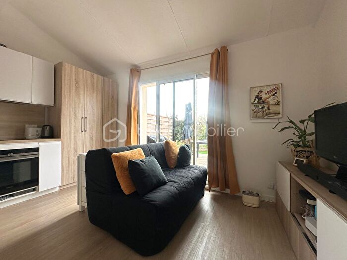 Maison à vendre - Forcalqueiret - 3 pièces - 2 chambres