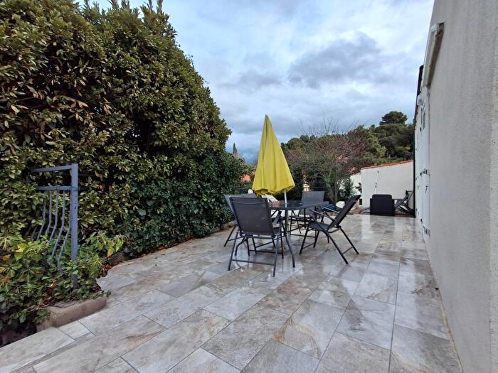 Maison à louer - Marseille e , La Valbarelle - 5 pièces - 4 chambres