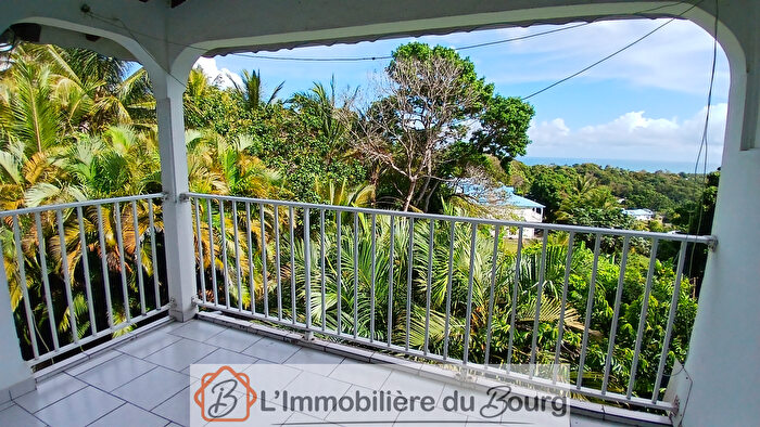 Appartement à louer - Sainte-Rose - 3 pièces - 2 chambres