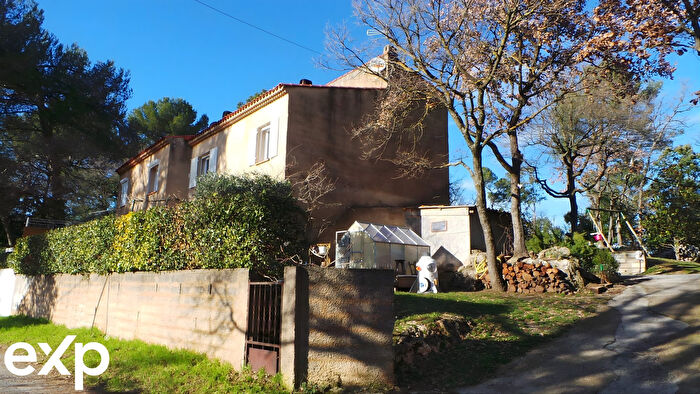 Maison à vendre - Rougiers - 5 pièces - 3 chambres