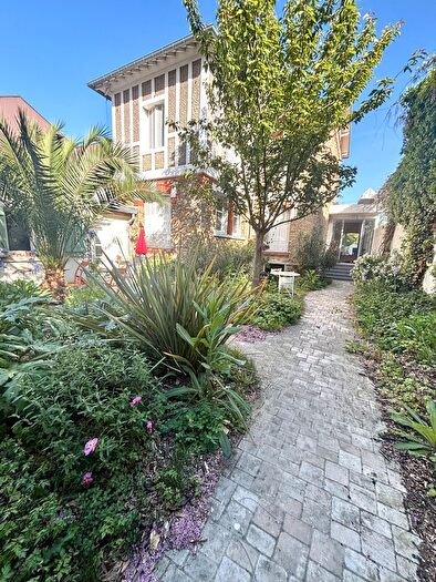 Appartement 3 pièces à louer - Pantin, Quatre Chemins Nord