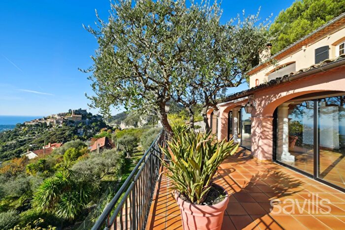 Maison à vendre - Èze - 5 pièces - 3 chambres