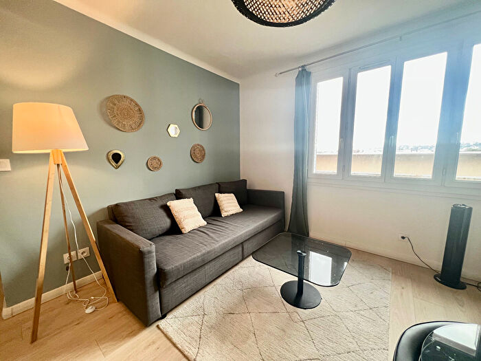 Appartement à louer - Lyon e , Jean Macé - 4 pièces - 3 chambres