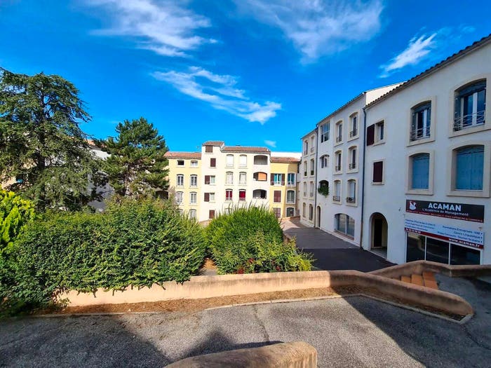 Appartement 4 pièces à louer à Centre Ancien, Draguignan
