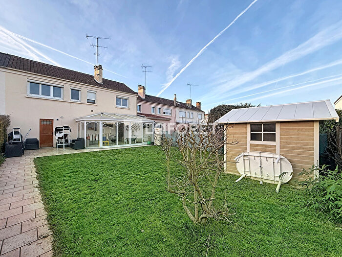 Maison à vendre - Maurepas, Centre-ville, Malmedonne - 5 pièces - 4 chambres