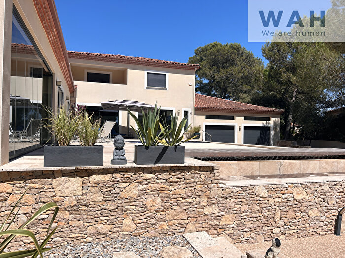 Nages-et-Solorgues : Maison 7 pièces à vendre