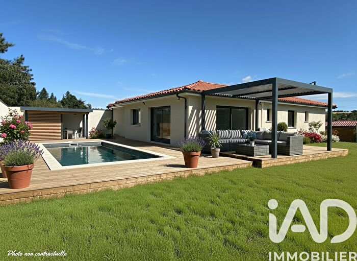 Maison à vendre - Villerest - 5 pièces - 3 chambres