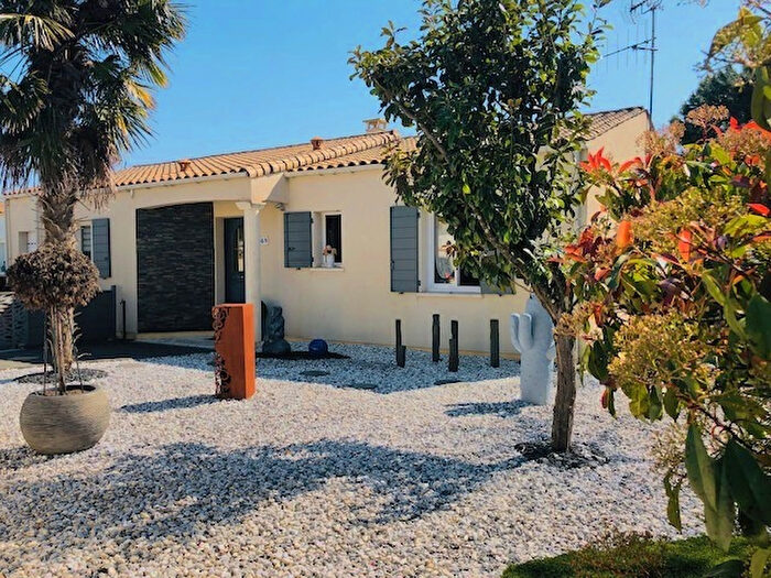 Maison à vendre - La Jarrie - 4 pièces - 3 chambres