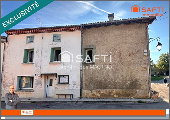 Maison à vendre - Roquefeuil - 5 pièces - 3 chambres