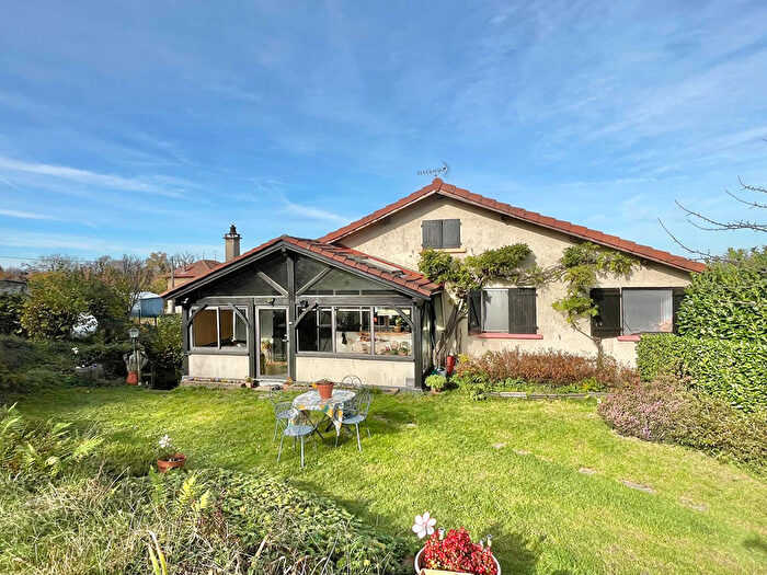 Maison à vendre - Saint-Savin - 5 pièces - 3 chambres