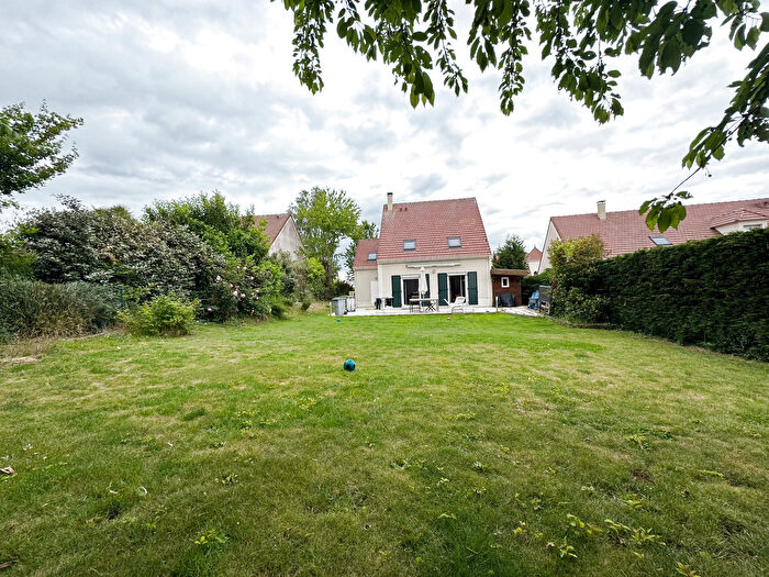 Maison à vendre - Saint-Witz - 6 pièces - 4 chambres