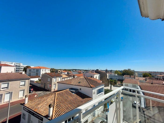 Centre Ville, Royan : Appartement 2 pièces à louer