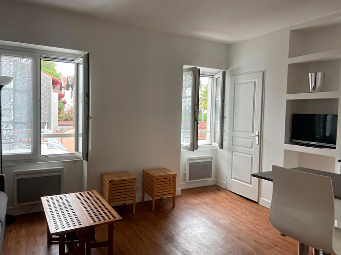 Saint-Jean-de-Luz, Centre-ville : Appartement 1 pièce à vendre