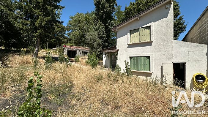 Maison 4 pièces à Linas, à vendre
