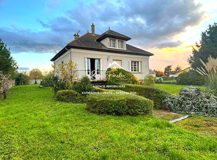 Maison à vendre - Les Ormes - 5 pièces - 2 chambres