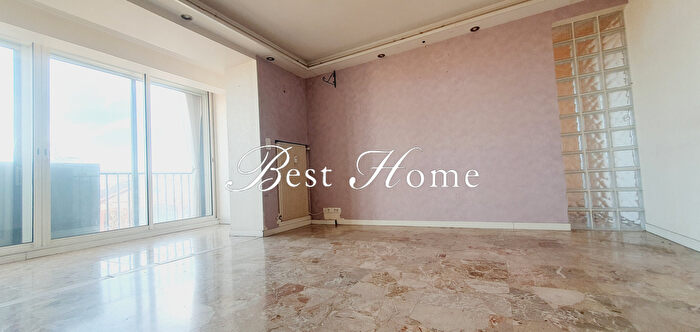 Appartement à vendre - Nîmes, Carmes - 3 pièces - 2 chambres