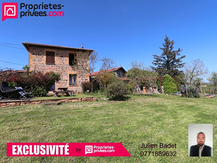 Maison à vendre - Saint-Vérand - 6 pièces - 3 chambres