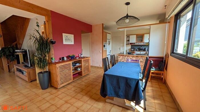 Maison à vendre - Larmor-Plage - 5 pièces - 4 chambres