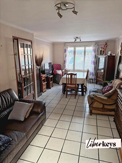 Maison à vendre - Amiens, Saint-Acheul - 6 pièces - 4 chambres