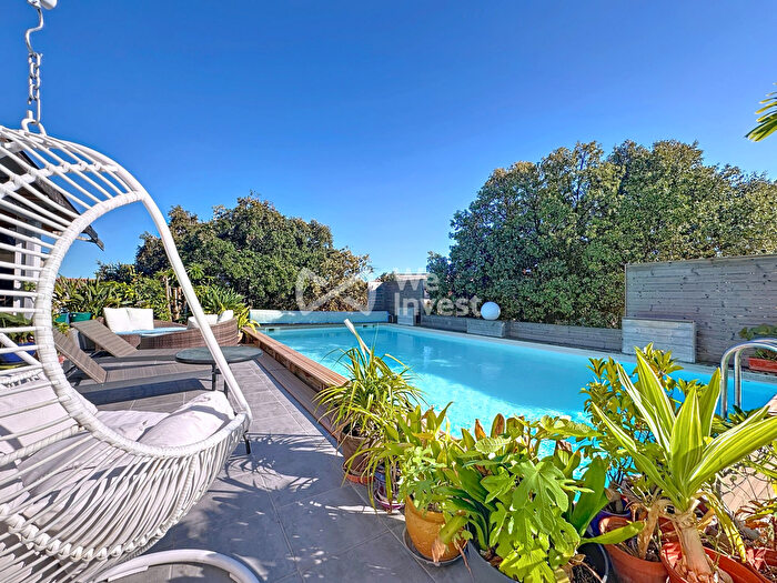 Maison à vendre - Le Crès - 10 pièces - 6 chambres