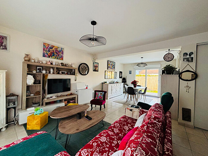 Maison à vendre - Montlouis-sur-Loire - 5 pièces - 4 chambres