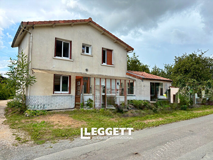 Maison à vendre - Saint-Saud-Lacoussière - 5 pièces - 2 chambres