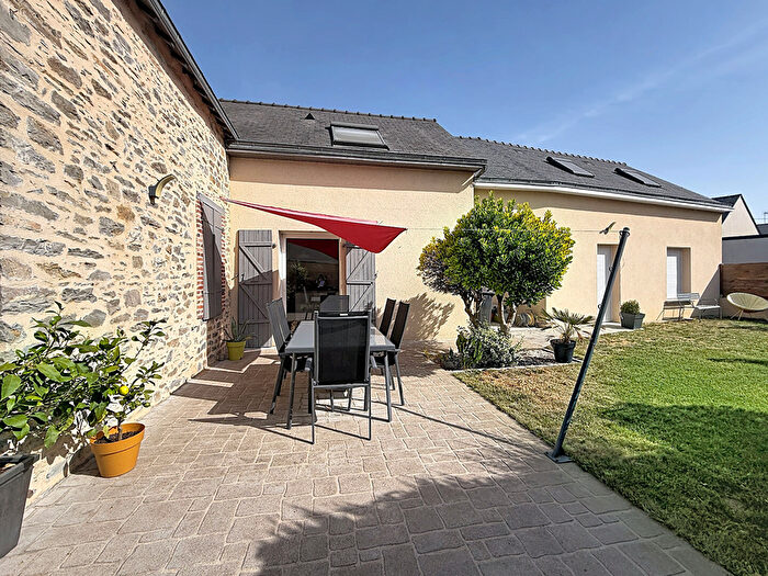 Maison 7 pièces à Laval, Saint-Nicolas, à vendre