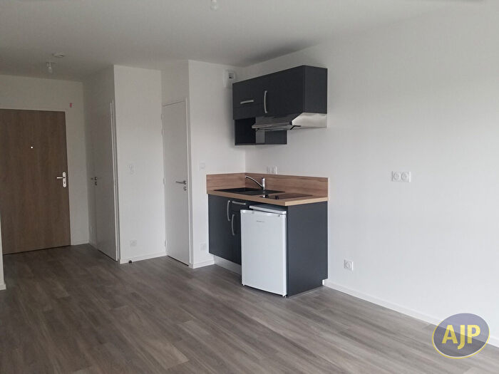 Appartement à louer - Cholet, Val de Moine - 2 pièces - 1 chambre
